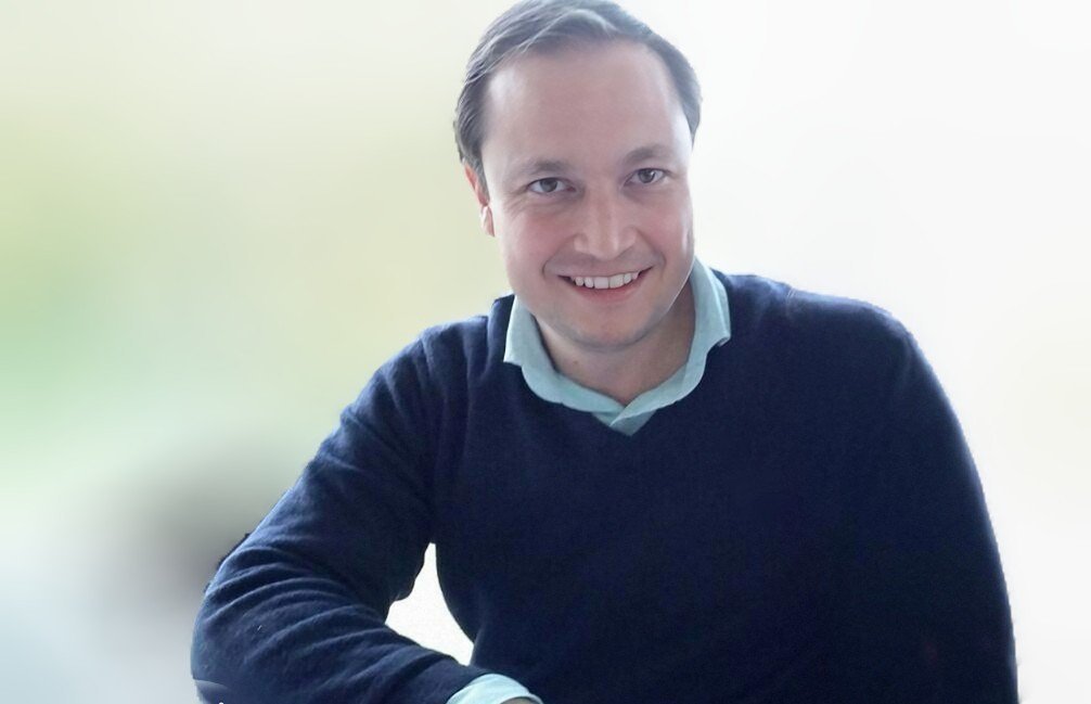 Alberto Andrés Castillo Carvajal consolida una voz literaria propia ...