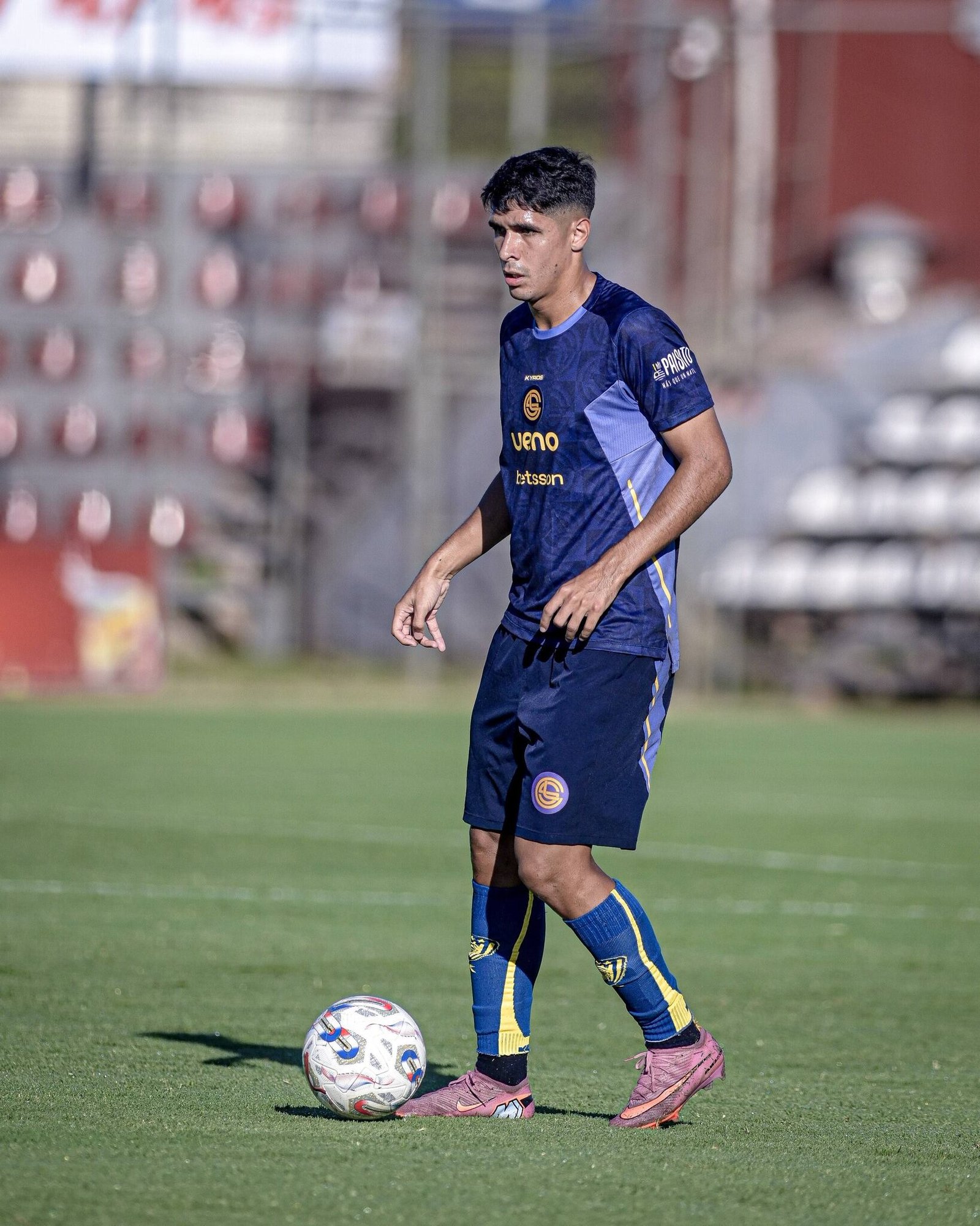 La era Carrick comienza con un golpe de autoridad en el derbi de ...